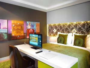 8 Colorful Hotel Design Examples that make a difference + clever design ...