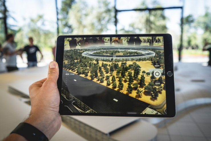 Augmented Reality: A Recent Technology Debut In Hotel Industry ...