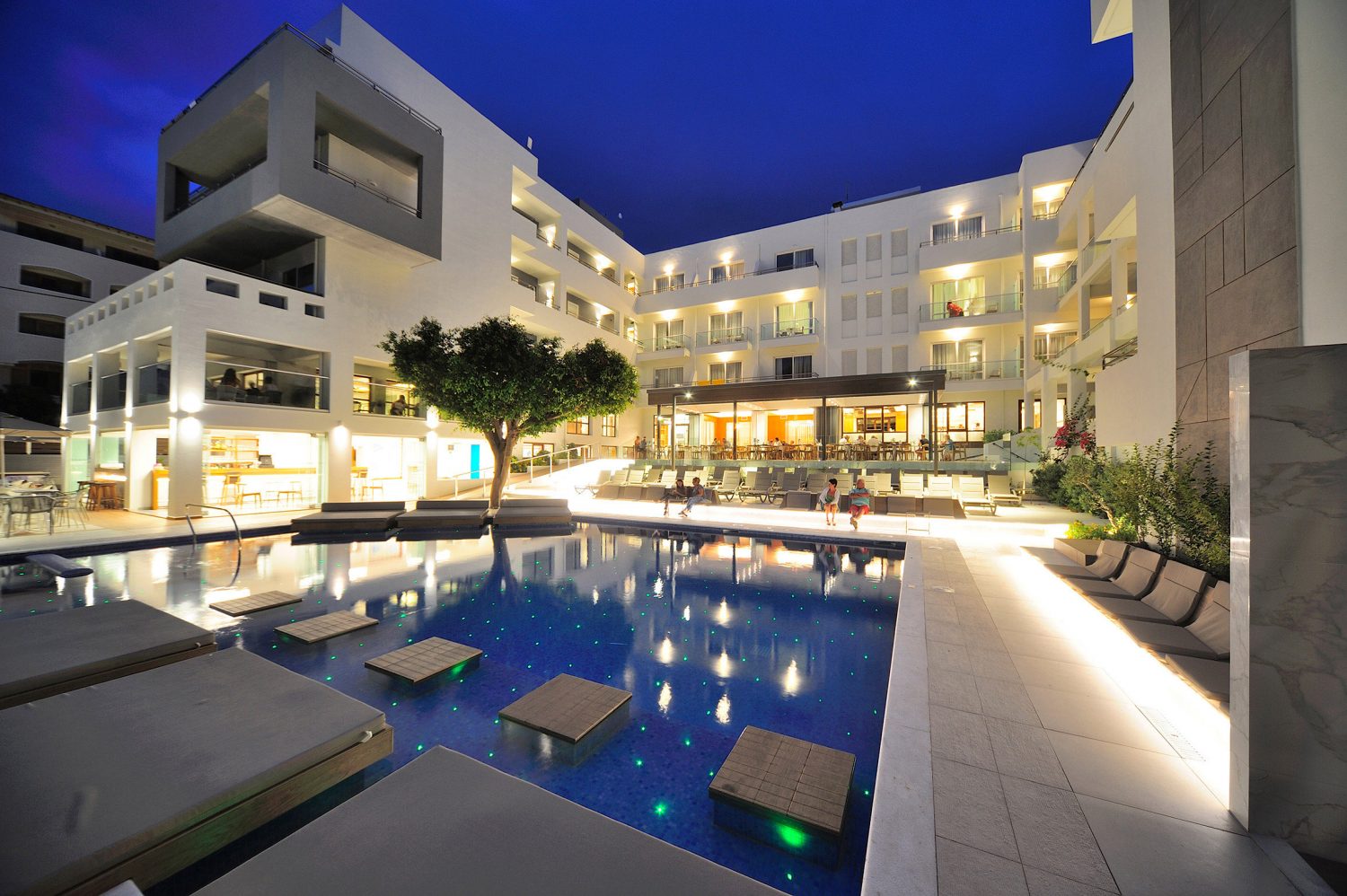The sales strategy that led two hotels to profit in the middle of a ...